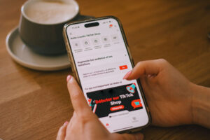 TikTok Likes Providers Compared: Features, Pricing, and Red Flags